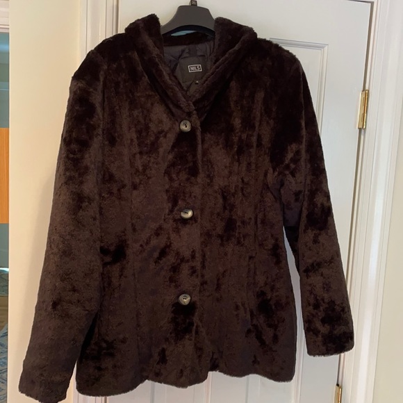 NILS | Jackets & Coats | Nils Xl Faux Fur Coat | Poshmark